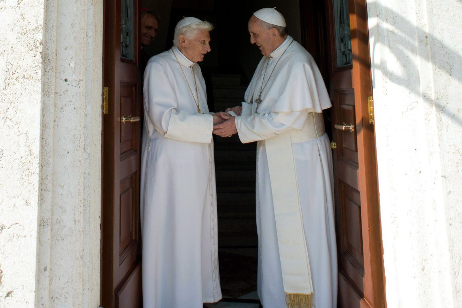 Papa Emérito Bento XVI: Uma Vida em Imagens